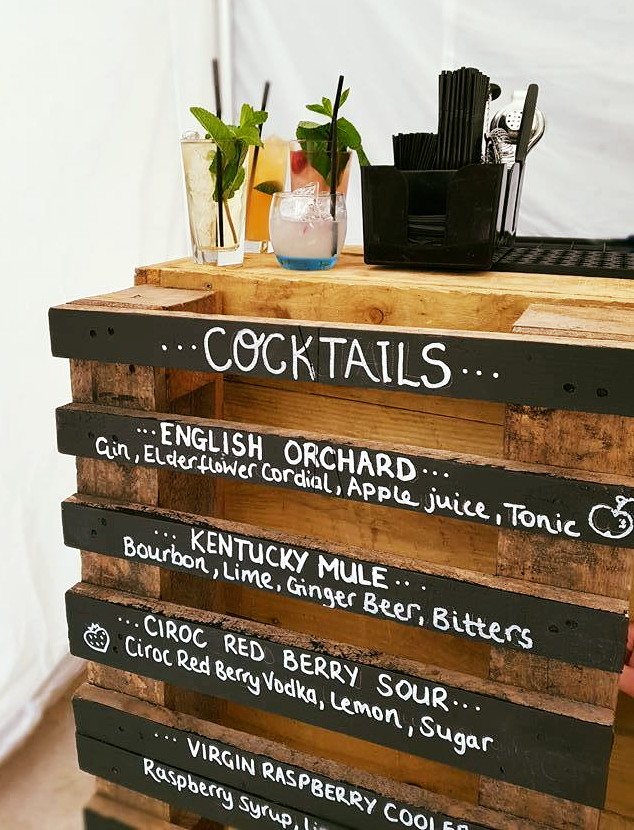 What to consider in a DIY Bar for your wedding
